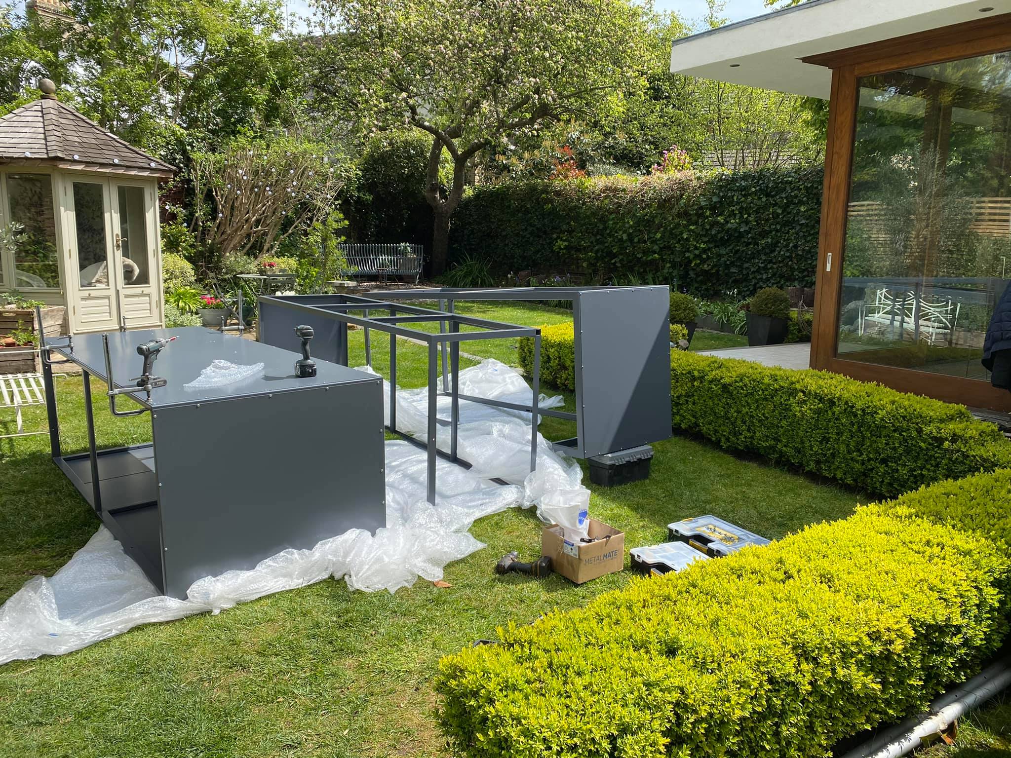 Lama Metals Ltd - Art of Steel * Metal Frame Company in Barking UK | Home